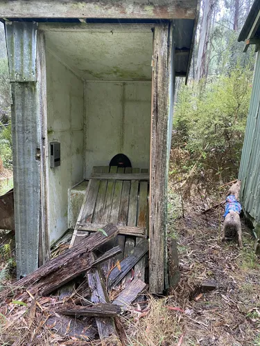 Rubicon Valley Historic and Cultural Features Reserve: de beste routes ...