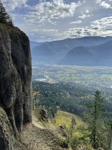 2023 Best Waterfall Trails in Beacon Rock State Park | AllTrails