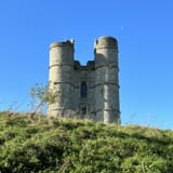 Donnington Castle and Snelsmore Common Circular, Berkshire, England ...