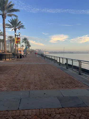 Best Hikes and Trails in Woldenberg Riverfront Park | AllTrails