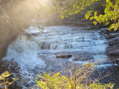 Best Waterfall Trails in Wakefield | AllTrails