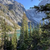 Colchuck Lake via Stuart Lake and Colchuck Lake Trail, Washington ...