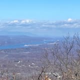 Fishkill Ridge Loop via Overlook and Fishkill Ridge Trail, New York ...