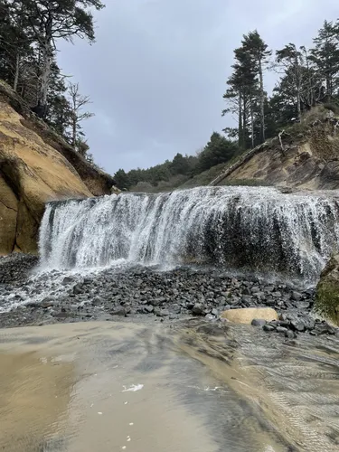 Best Hikes and Trails in Hug Point State Recreation Site | AllTrails