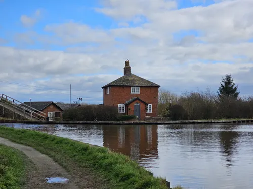 Best Hikes and Trails in Fenns, Whixall, Bettisfield Mosses National ...