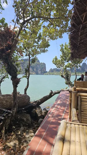 Best Historic Site Trails in Hat Noppharat Thara - Mu Koh Phi Phi ...