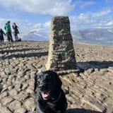 Castleton, Mam Tor, and The Great Ridge Circular, Derbyshire, England ...