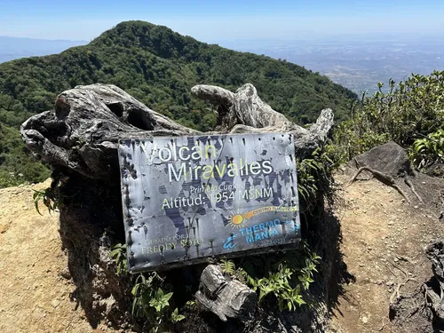 Bedste vandreture og ruter i Miravalles Jorge Manuel Dengo National ...