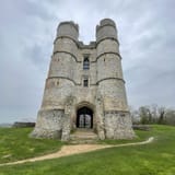 Donnington Castle and Snelsmore Common Circular, Berkshire, England ...