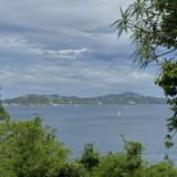 Lind Point Trail to Honeymoon Beach, Saint John, US Virgin Islands ...