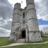 Donnington Castle and Snelsmore Common Circular, Berkshire, England ...