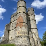 Donnington Castle and Snelsmore Common Circular, Berkshire, England ...