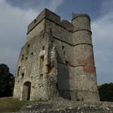 Donnington Castle and Snelsmore Common Circular, Berkshire, England ...